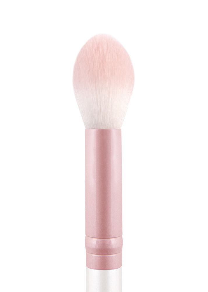 218 Glow Pro – veganer Highlighter-Pinsel von Luvia für strahlende ...